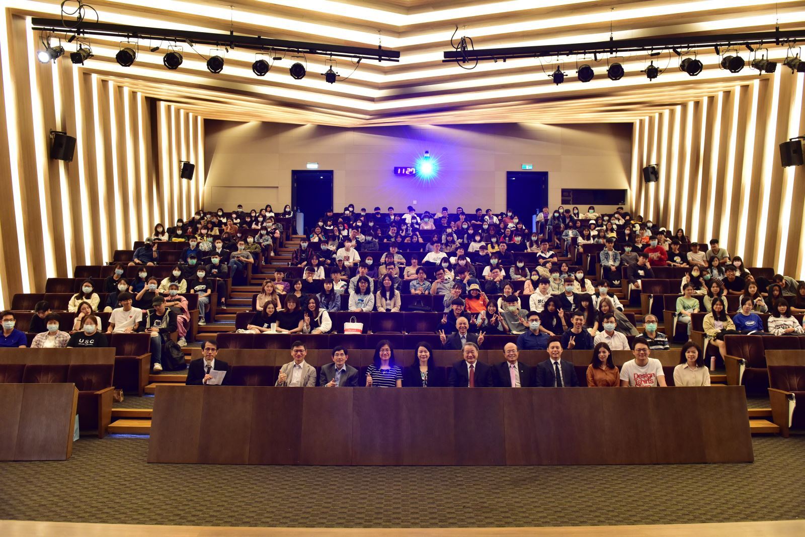 【活動】109.11.18財金系優秀系友經驗分享_富旺國際林宗毅總經理